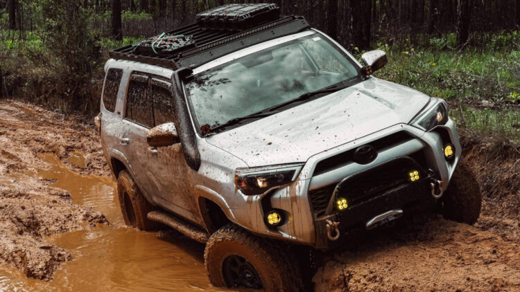 How To Probably Choose And Install A Roof Rack? | Cars Booster